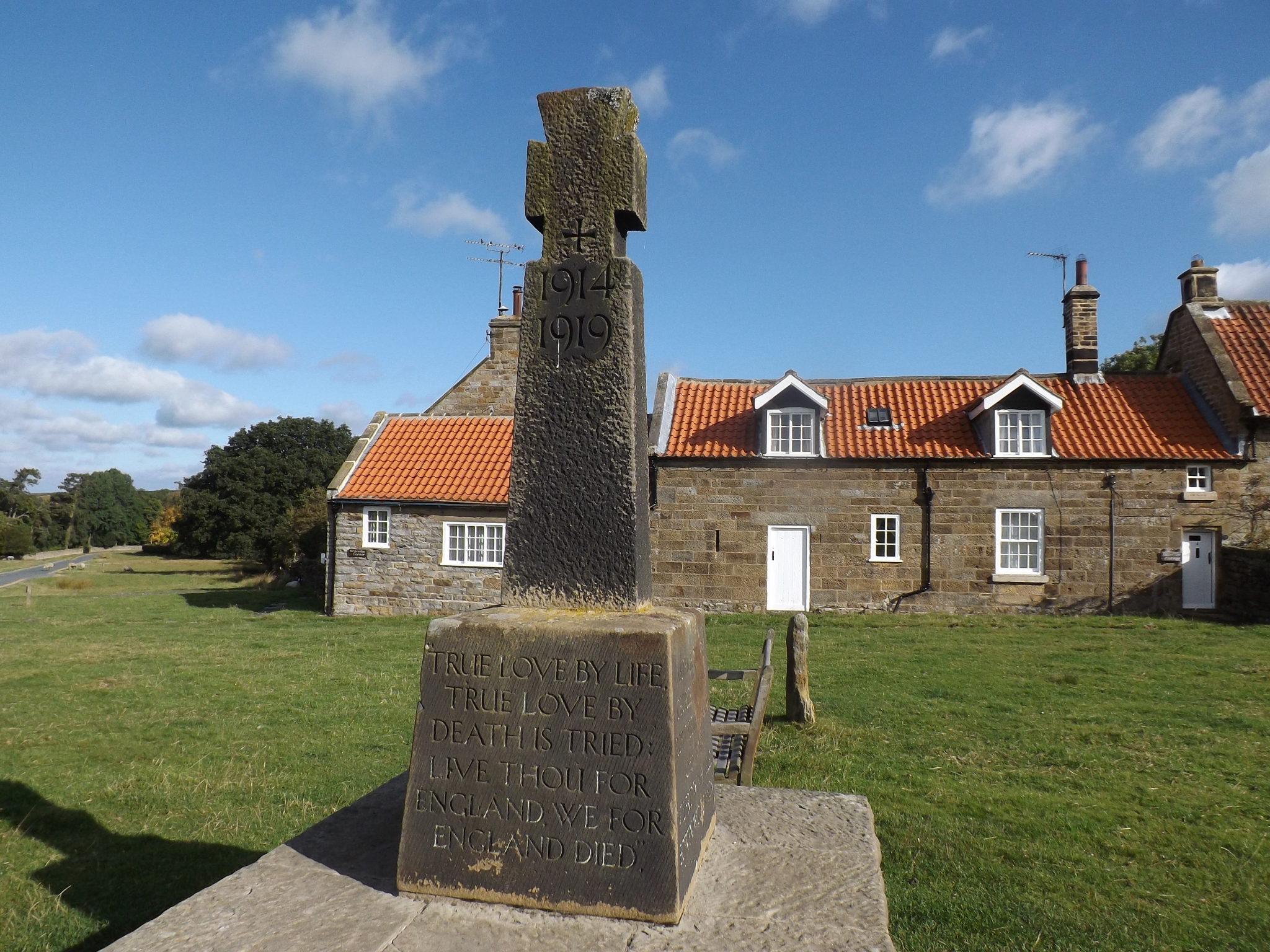 Goathland village war memorial - War Memorials Online